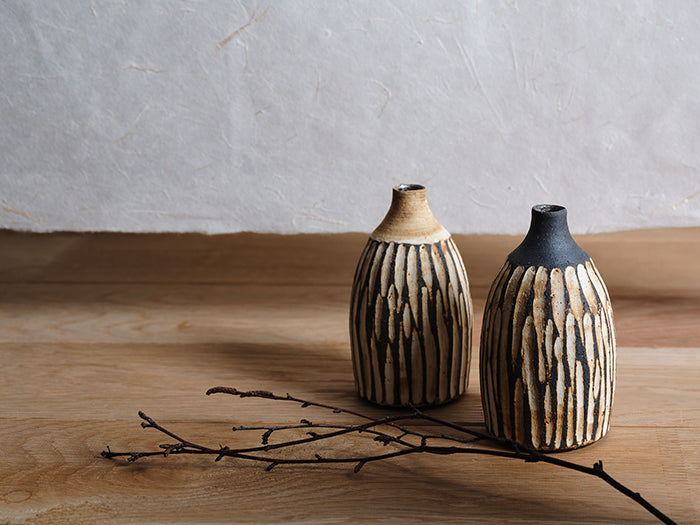 Tall Bud Vase by Hiroshi Kikuchi – wagumi